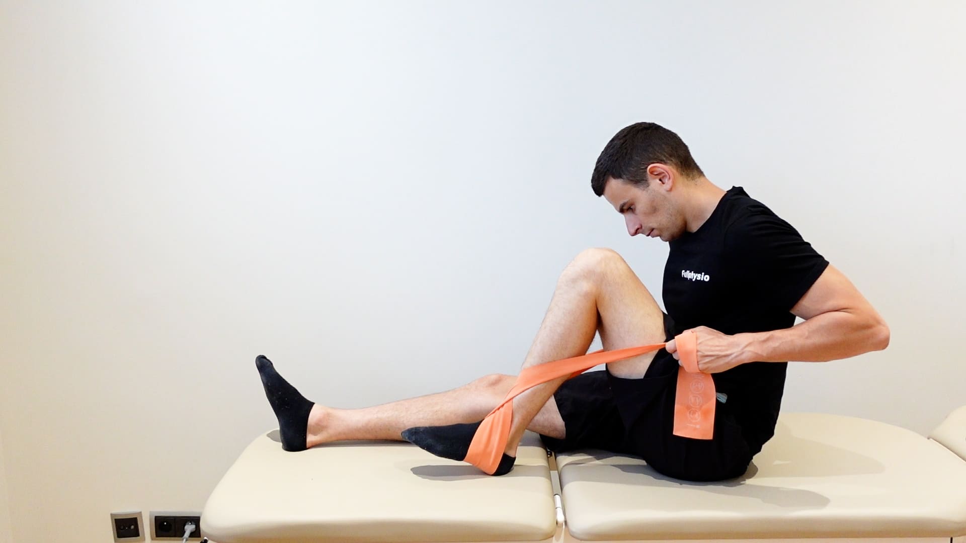 Vidéo d'exercice - Mobilisation actif-aidé flexion de genou