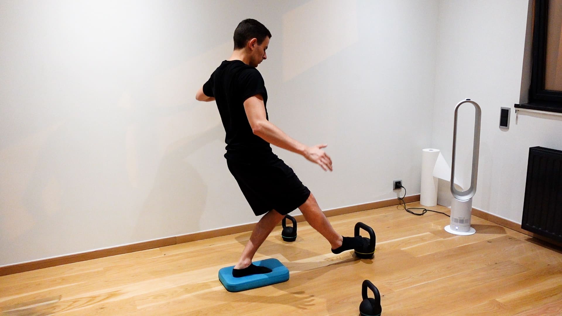 Vidéo d'exercice - Proprioception unipodale sur sol instable