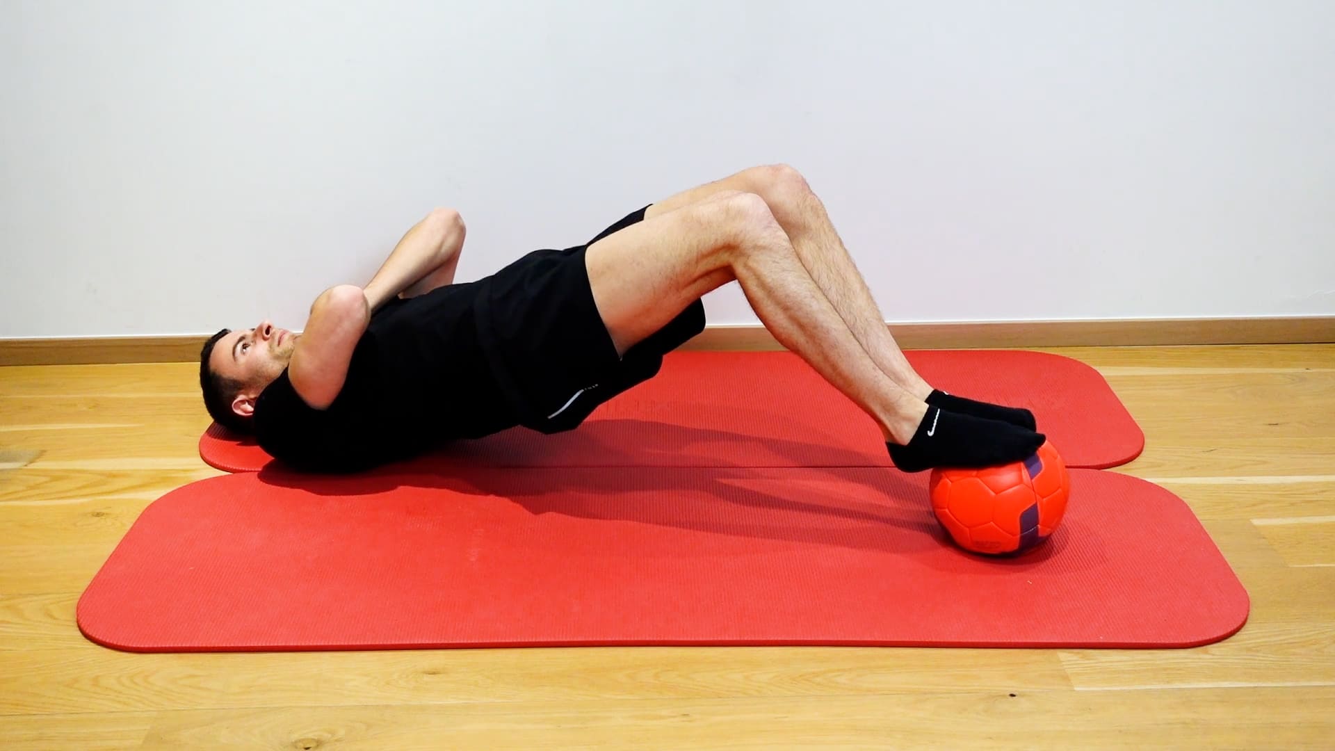 Vidéo d'exercice - Pont bustier sur ballon
