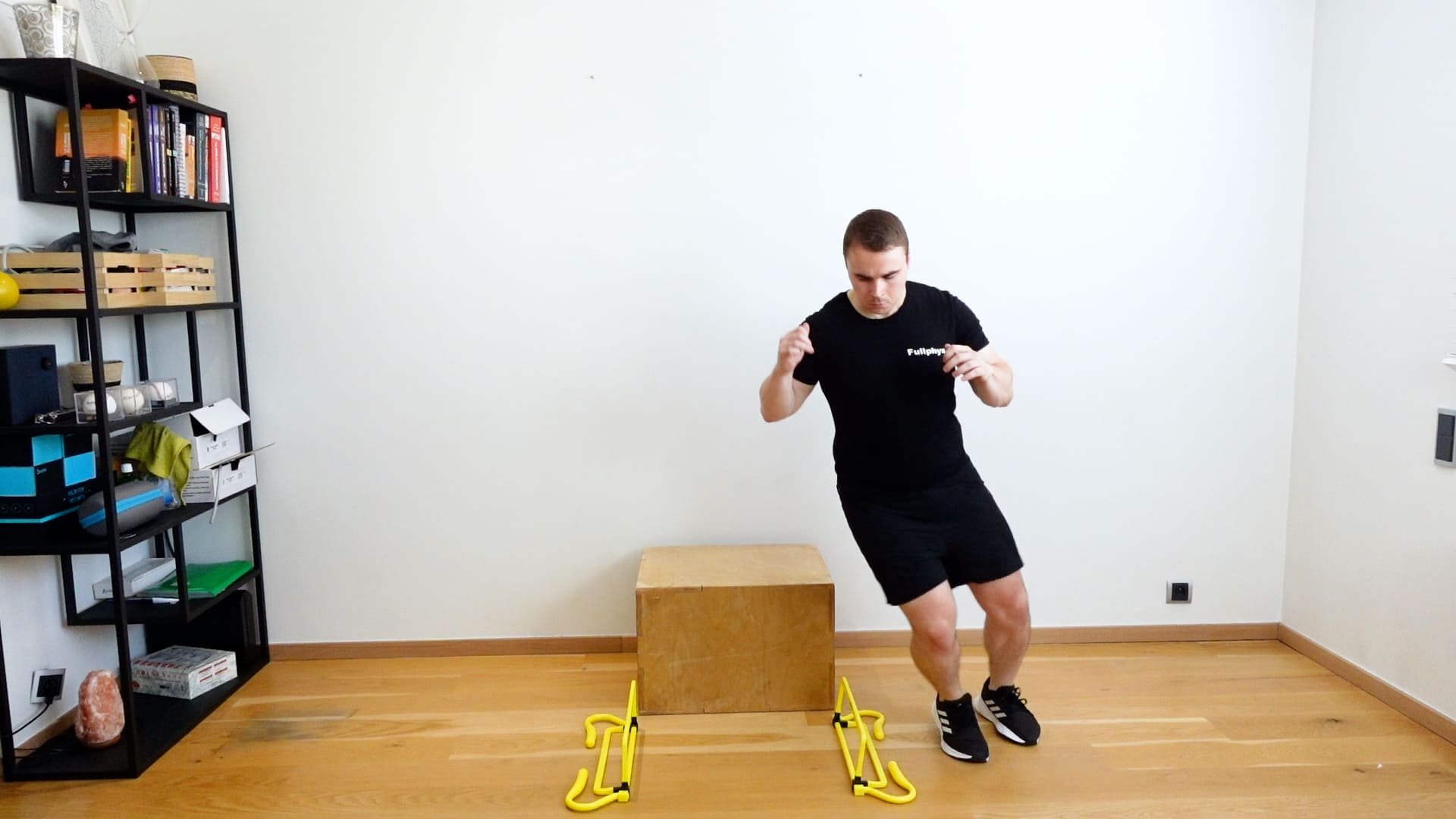 Vidéo d'exercice - Réception saut avec rebonds latéraux par dessus ...