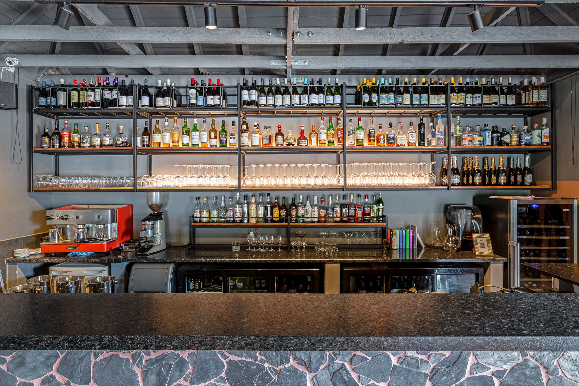 Basalt restaurant