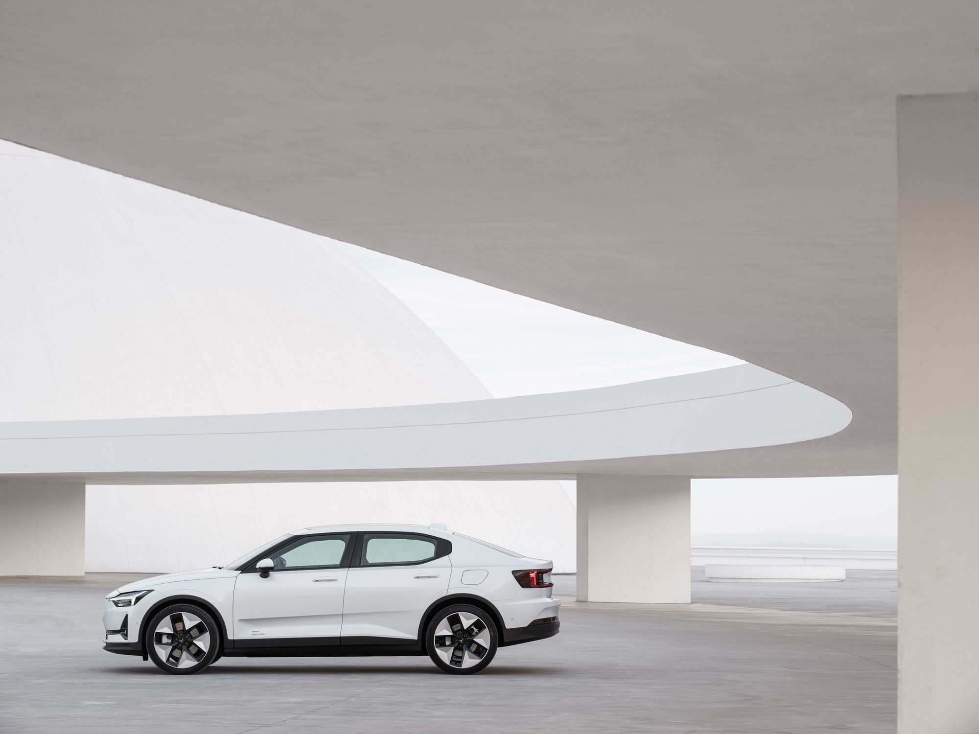 Explore the Polestar 2 Long Range Single Motor | EV.Guide