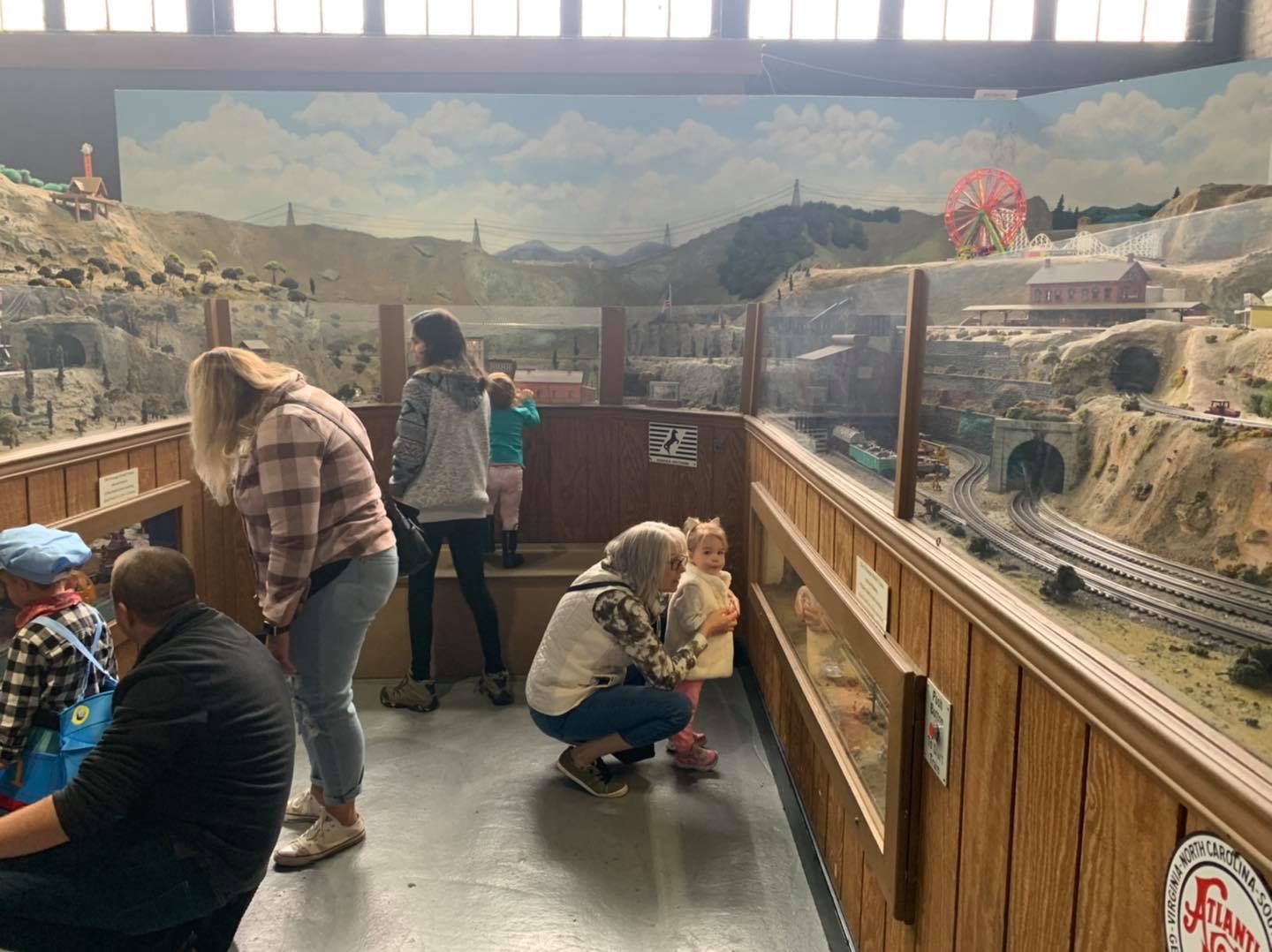 VMT - Model Train Exhibit (O-Gauge)