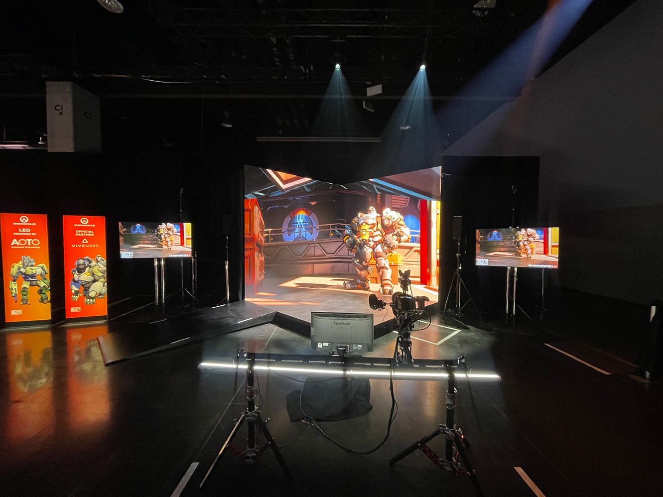 AOTO & HTC VIVE MARS: Revolutionizing Immersive Experiences in ...