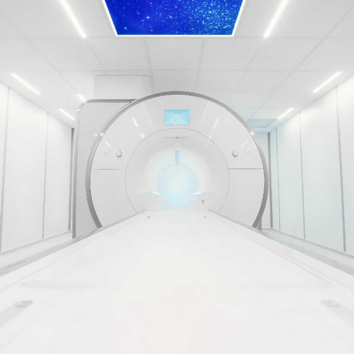 MRI vs. X-Ray: Differences in Purposes and Risks - Ezra