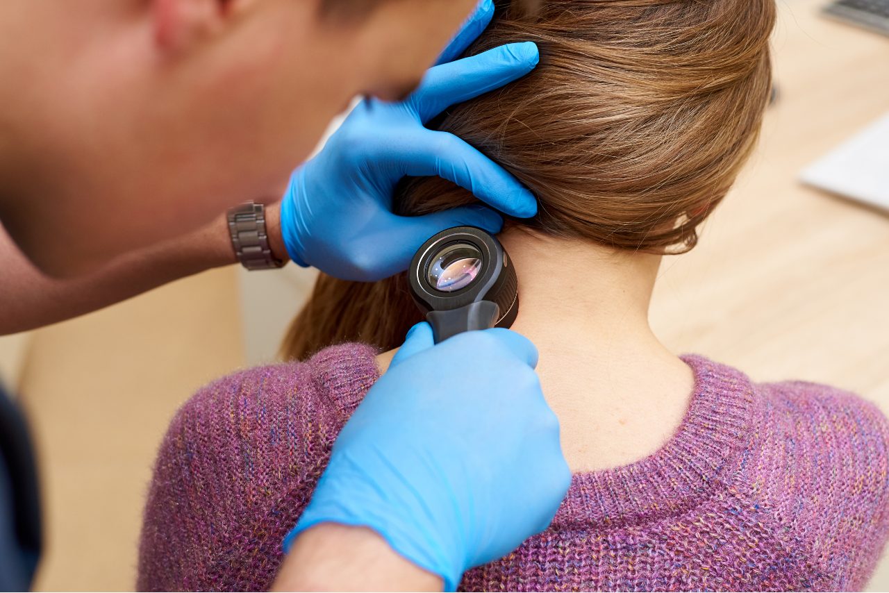 Cyst vs. Tumor: What’s the Difference? What You Need to Know - Ezra