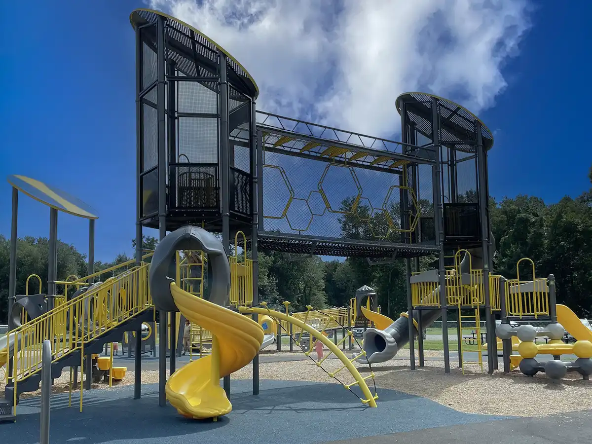 Consultant Presents Traffic Concepts for Part of Fred Wolfe Park