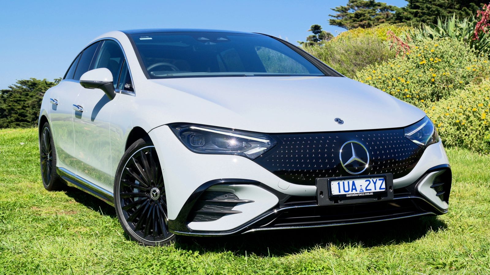 2024 Mercedes-Benz EQE 350 4MATIC Sedan Review | CarSauce