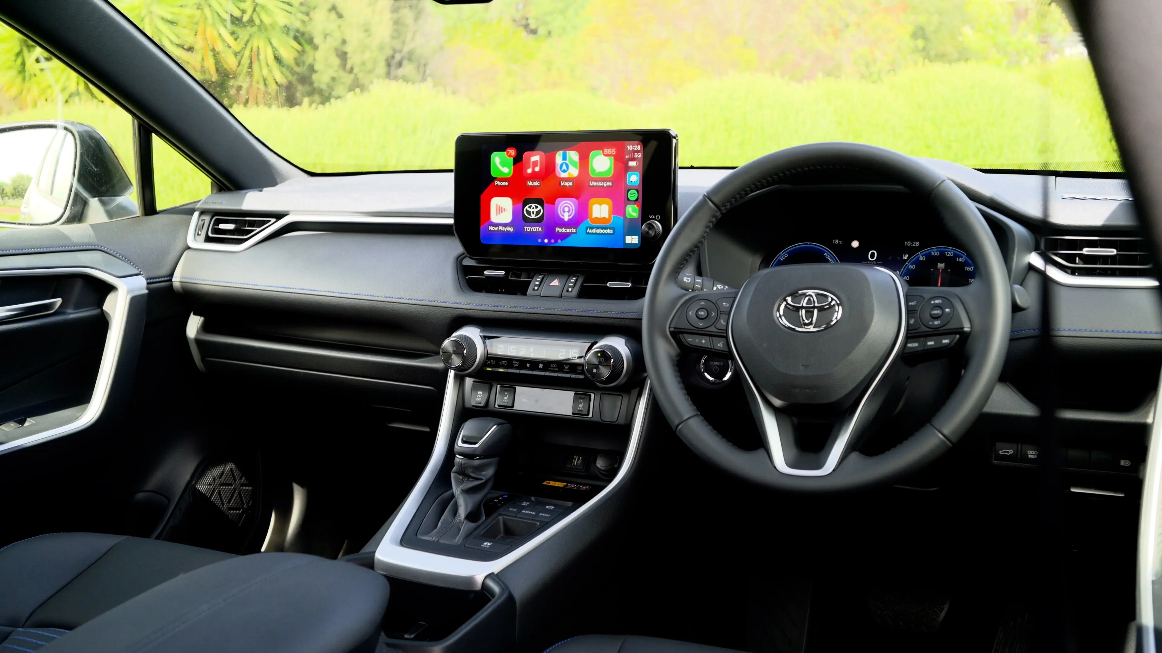 2024 Toyota RAV4 Hybrid XSE (Facelift) Review | CarSauce