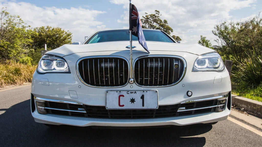 Top 5 Presidential Cars: A Look Into the Expensive, Top-Secret and Armoured Limo World | CarSauce