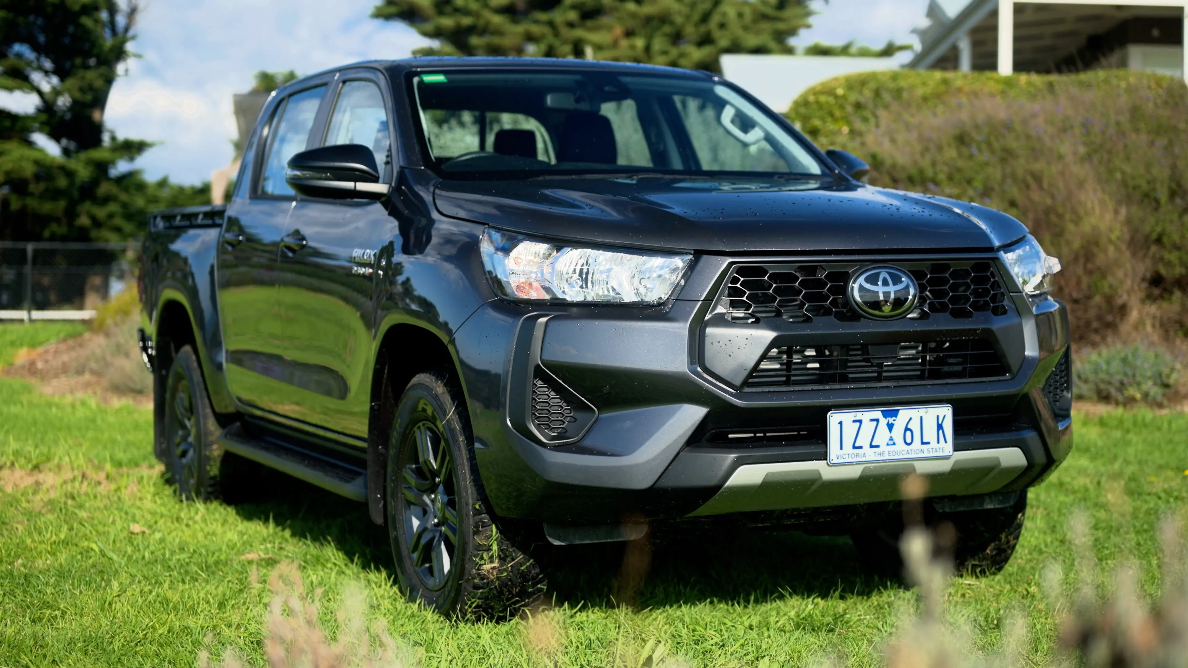 2024 Toyota HiLux 48-Volt Mild Hybrid (V-Active Technology) Review ...