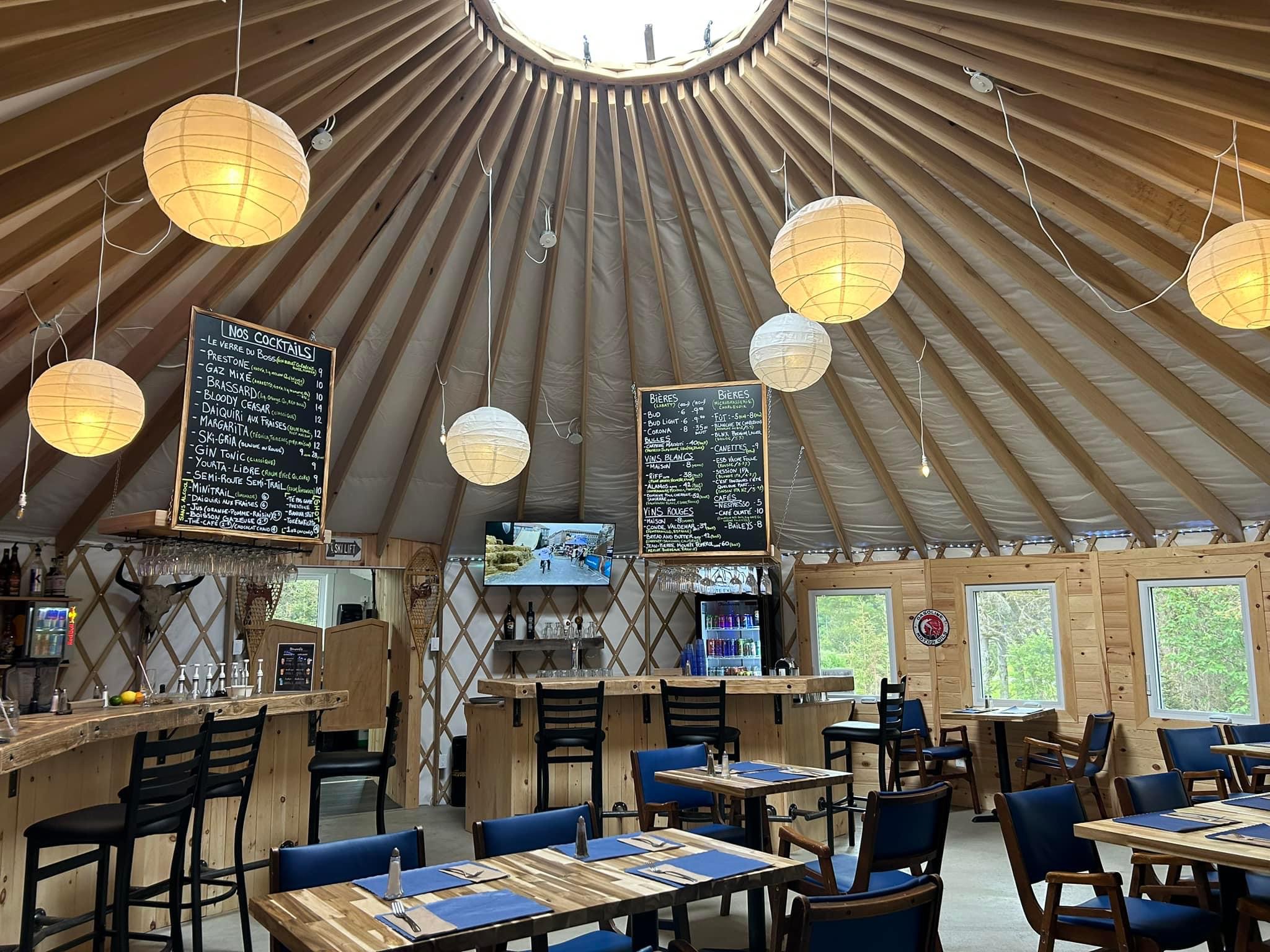 Yourte Expérience Charlevoix : Location d’hébergement en nature