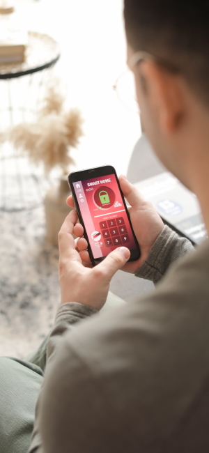 Vivint Smart Hub as an all-in-one security system solution | HomeLinkd