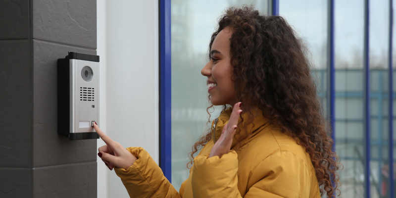 Features and benefits of Vivint doorbell explained | HomeLinkd