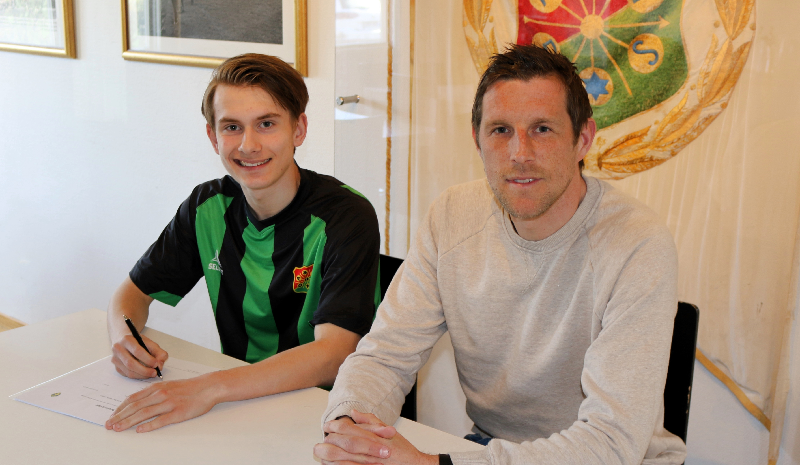 GAIS | GAIS tecknar ungdomsavtal med Carl Juhlin