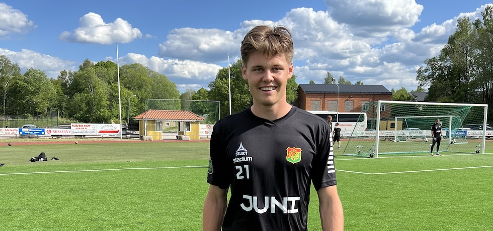GAIS | Axel Henriksson förlänger med GAIS