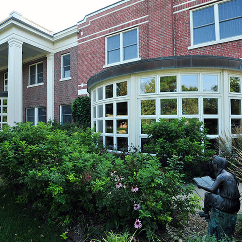 Welcome to the Bayport Library