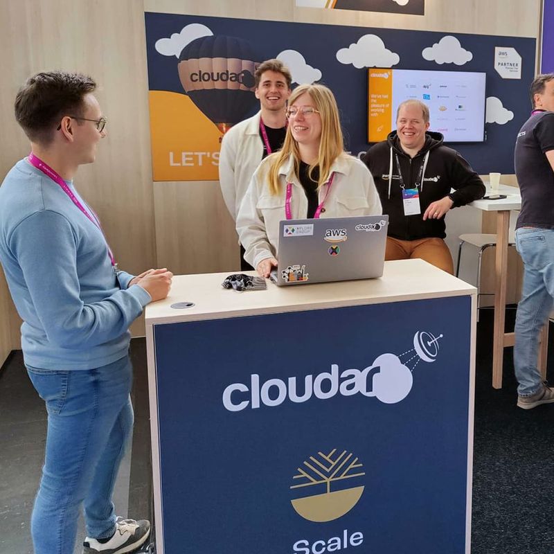 Sales Intelligence Platform | EngageTech