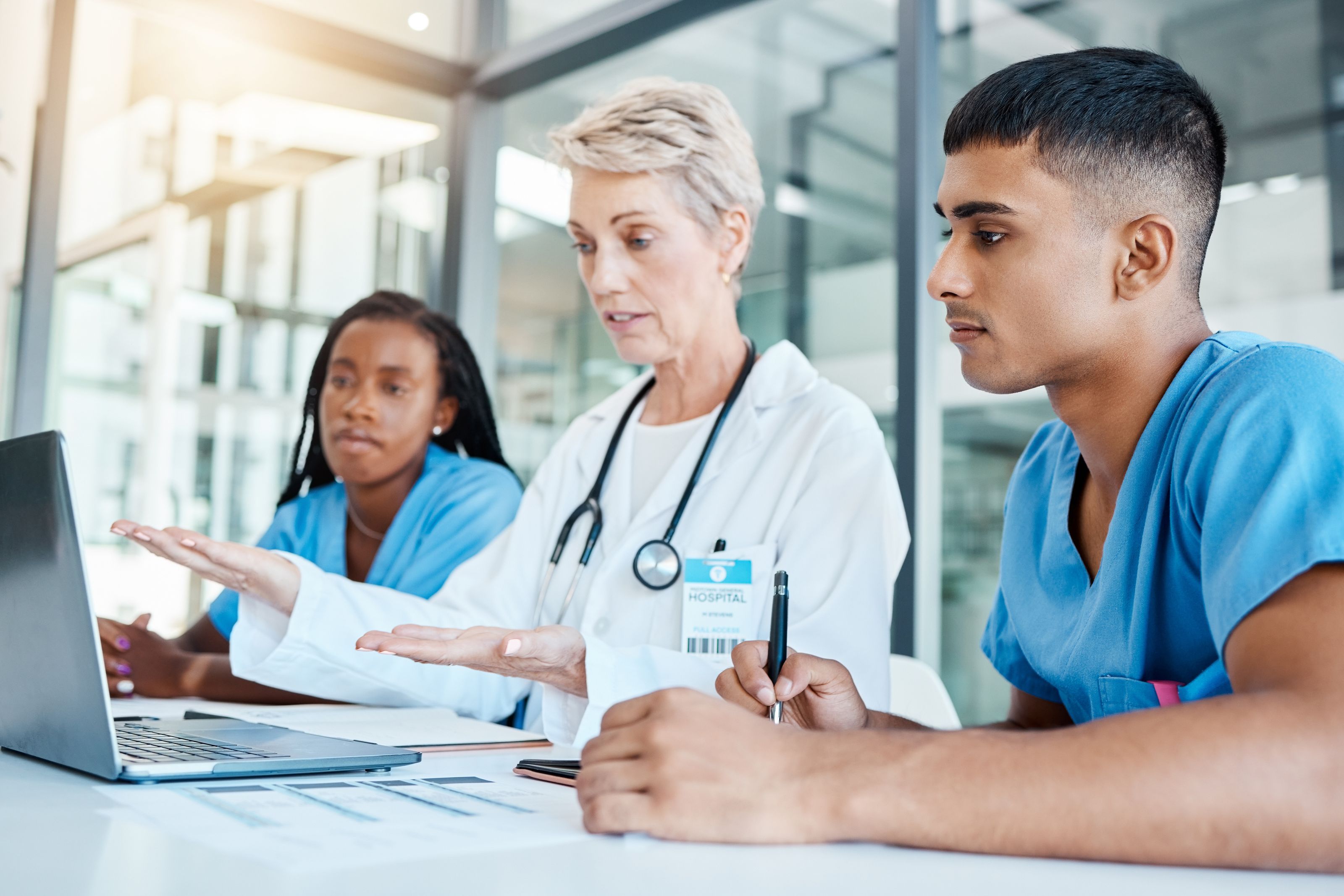 A complete guide to healthcare LMS | Learnsoft