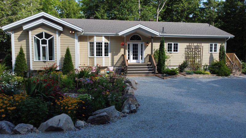 Home | Land O' Lakes Property