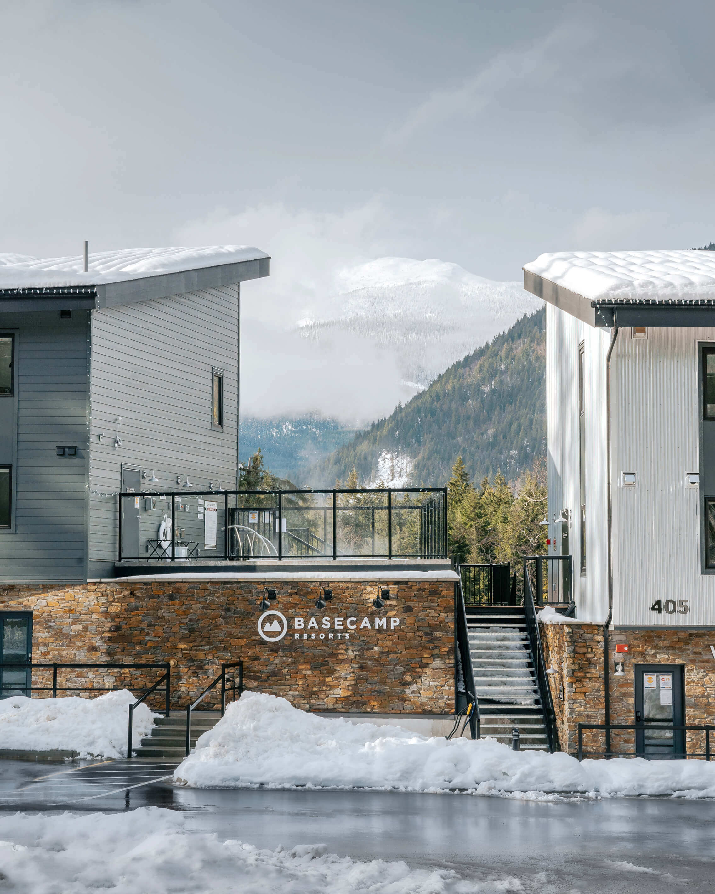 A Breathtaking Location | Basecamp Resorts Revelstoke