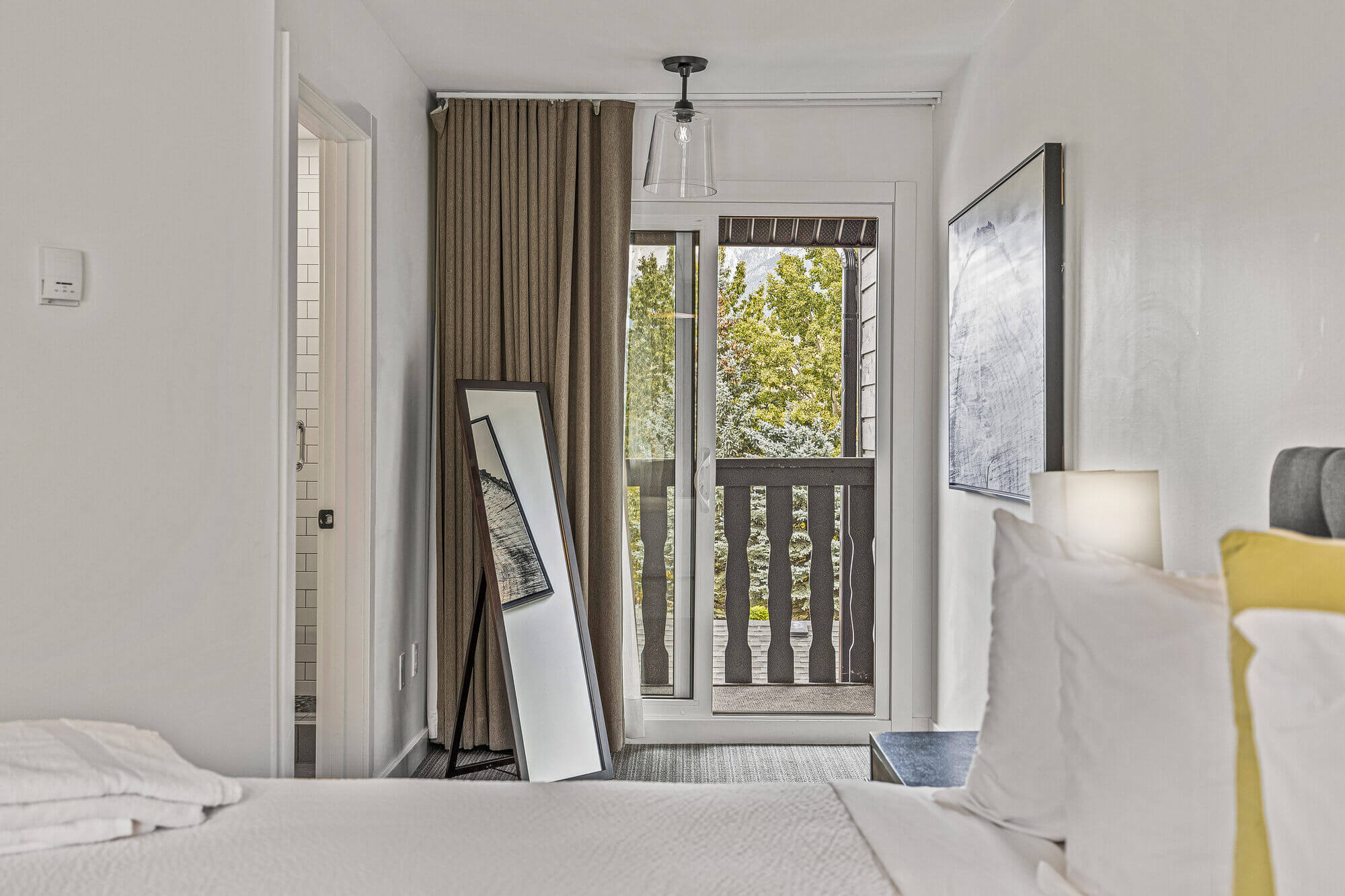 The Lamphouse Apartment | Lamphouse By Basecamp