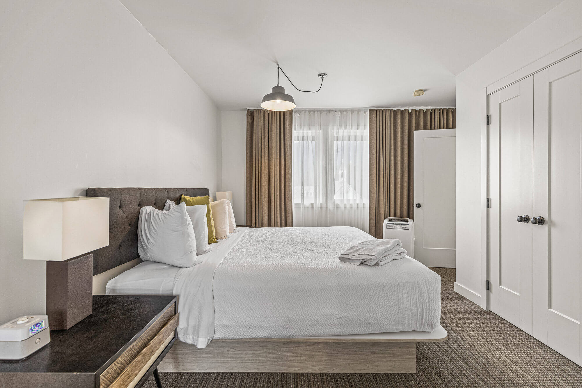 The Lamphouse Apartment | Lamphouse By Basecamp