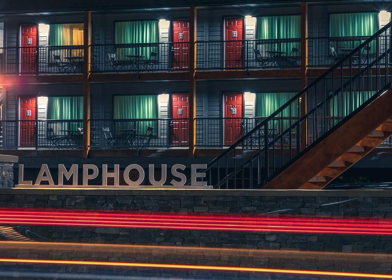 A Breaktaking Gallery | Lamphouse By Basecamp