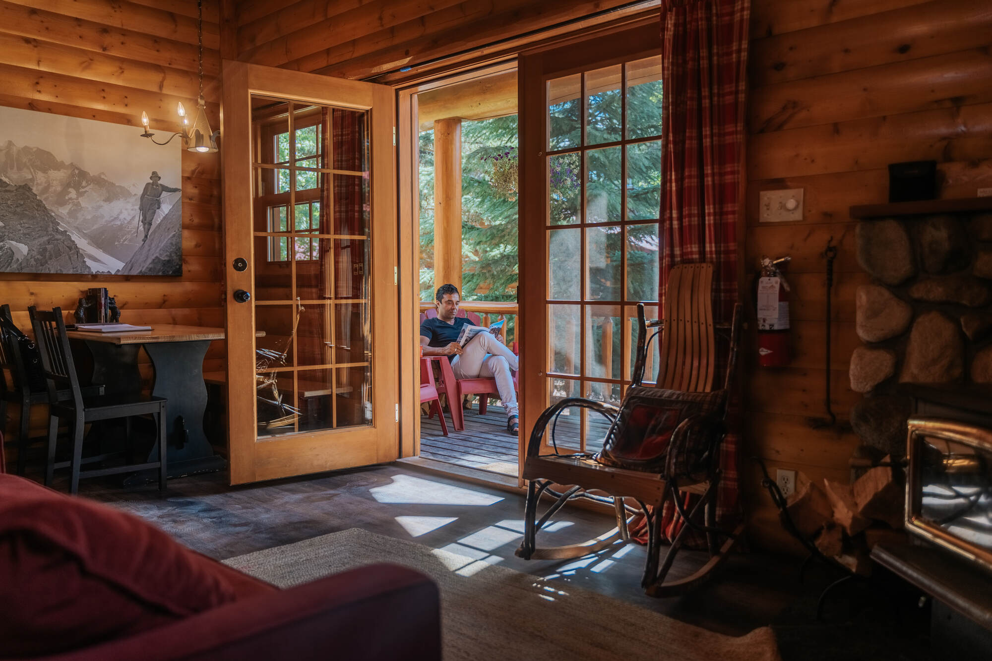 Summer Guide to Navigating Alberta’s Legendary Icefields Parkway ...