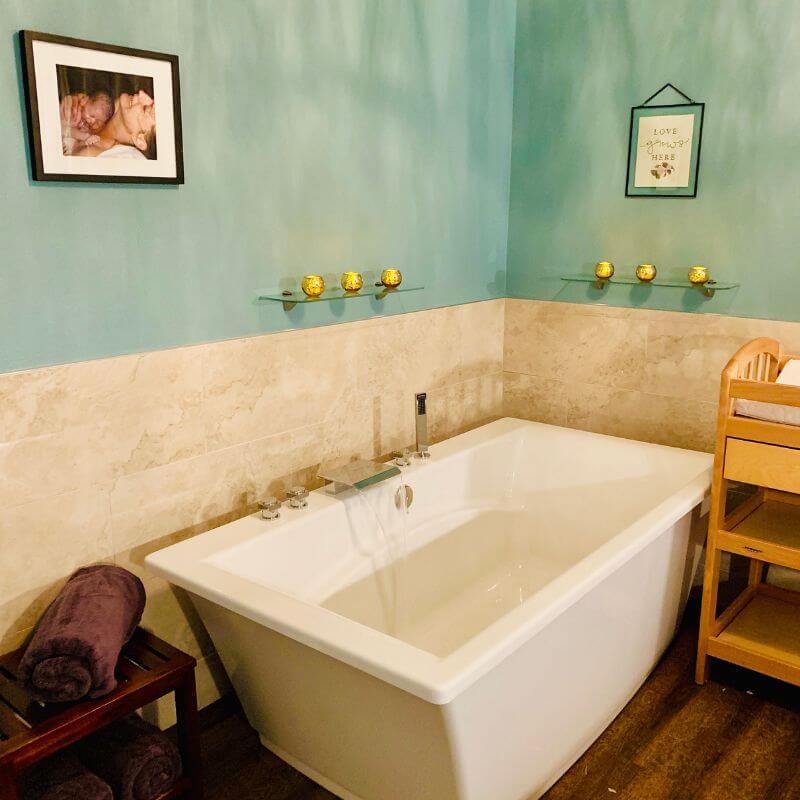 Birthing Suite Gallery - Explore A Family Affair Birth Center in San Diego