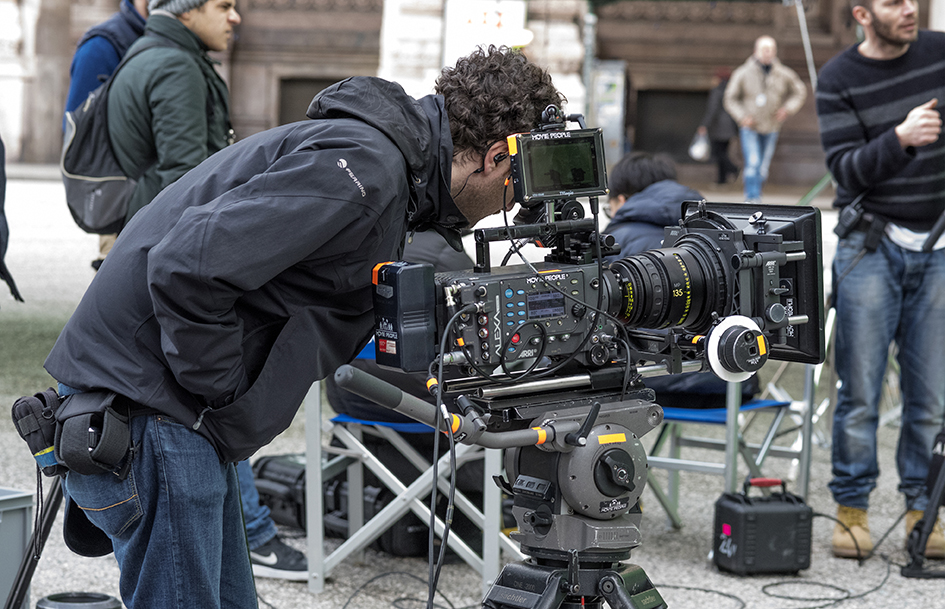 How to Find a Camera Crew for Hire in Your Video Production Project