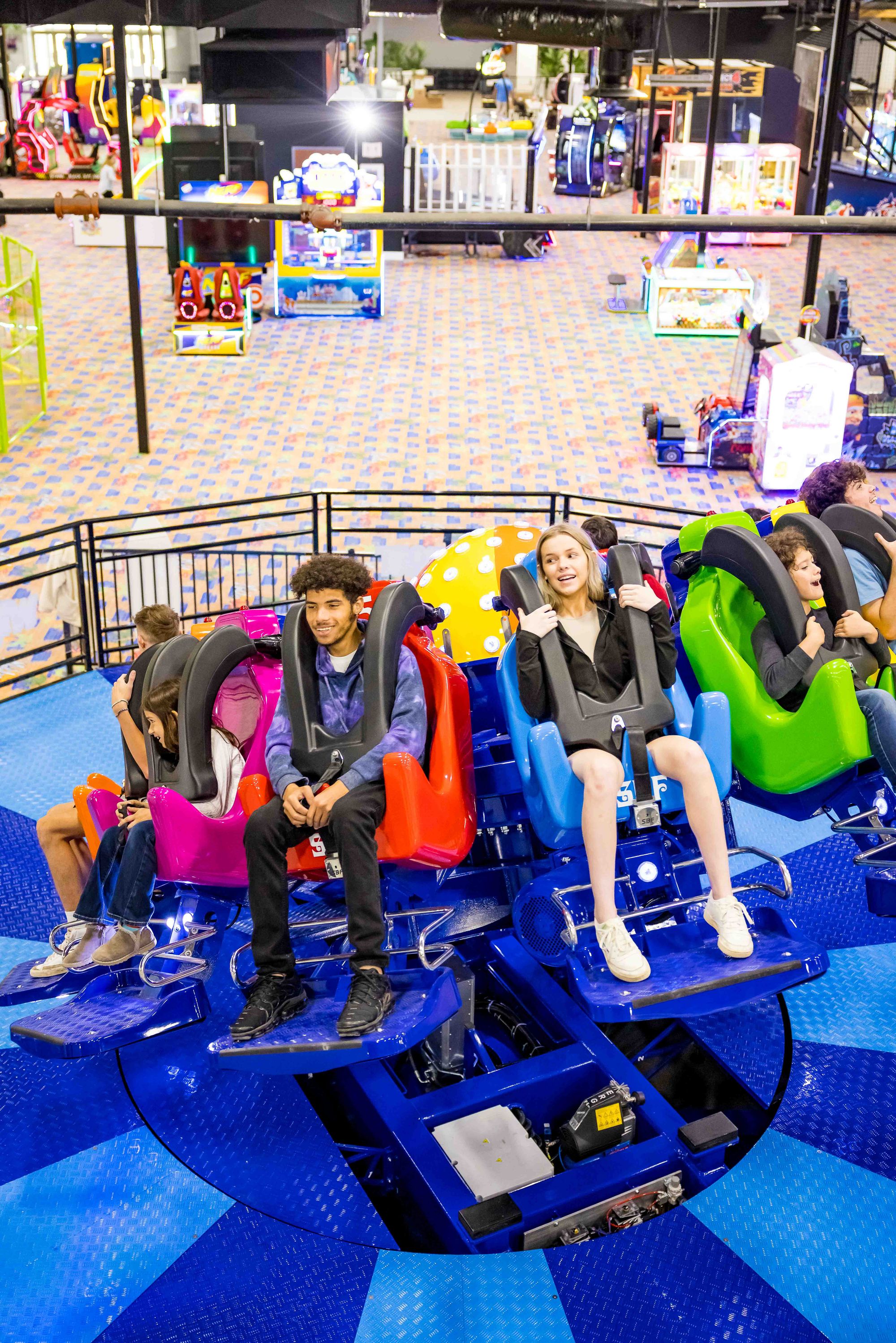 Wipeout | Get Ready to Twist and Shout on Wipeout!