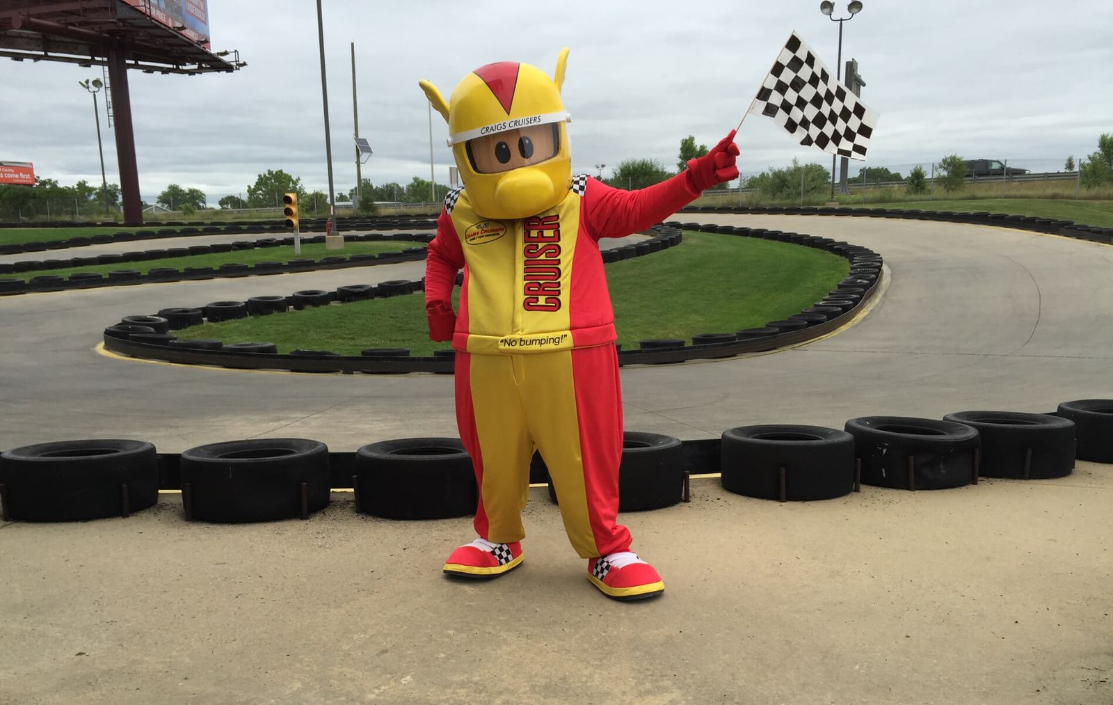 Craig's Cruisers Family Fun Park - Mini Golf, Arcades, Go Karts & More