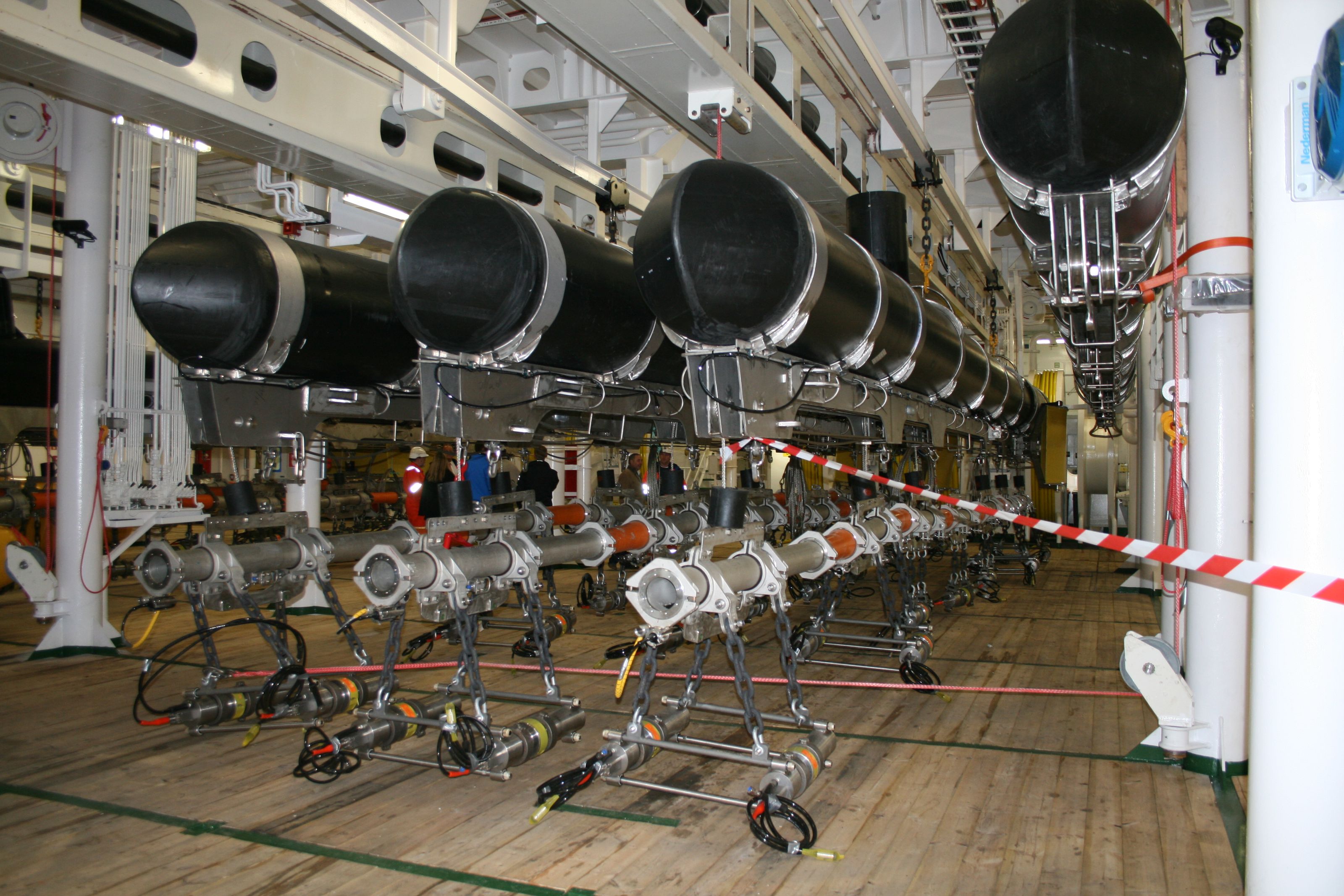 Source Floats - Seismic Source Solution - Ulmatec