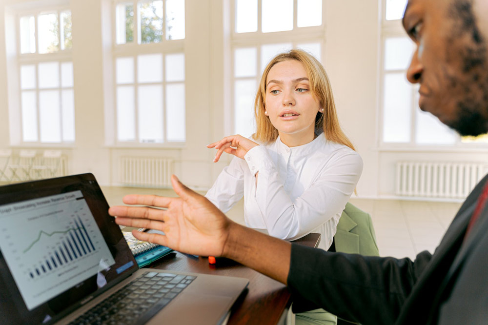 Caterease Review: Features, Pros & Cons Of The Platform