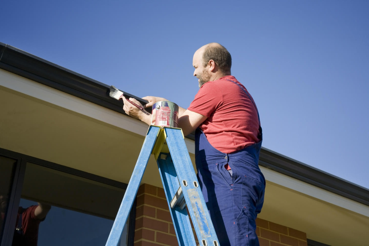 How to detect and prevent gutter corrosion