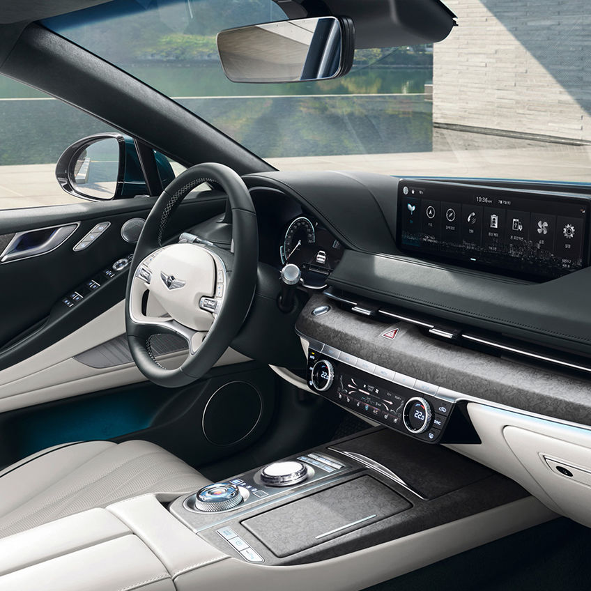 2024 Genesis Electrified G80 - Electric Luxury Full-Size Sedan ...