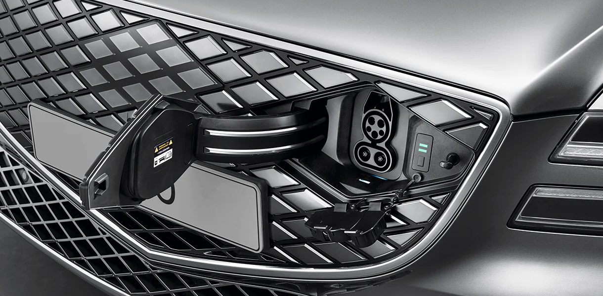 2024 Genesis Electrified G80 - Electric Luxury Full-Size Sedan ...