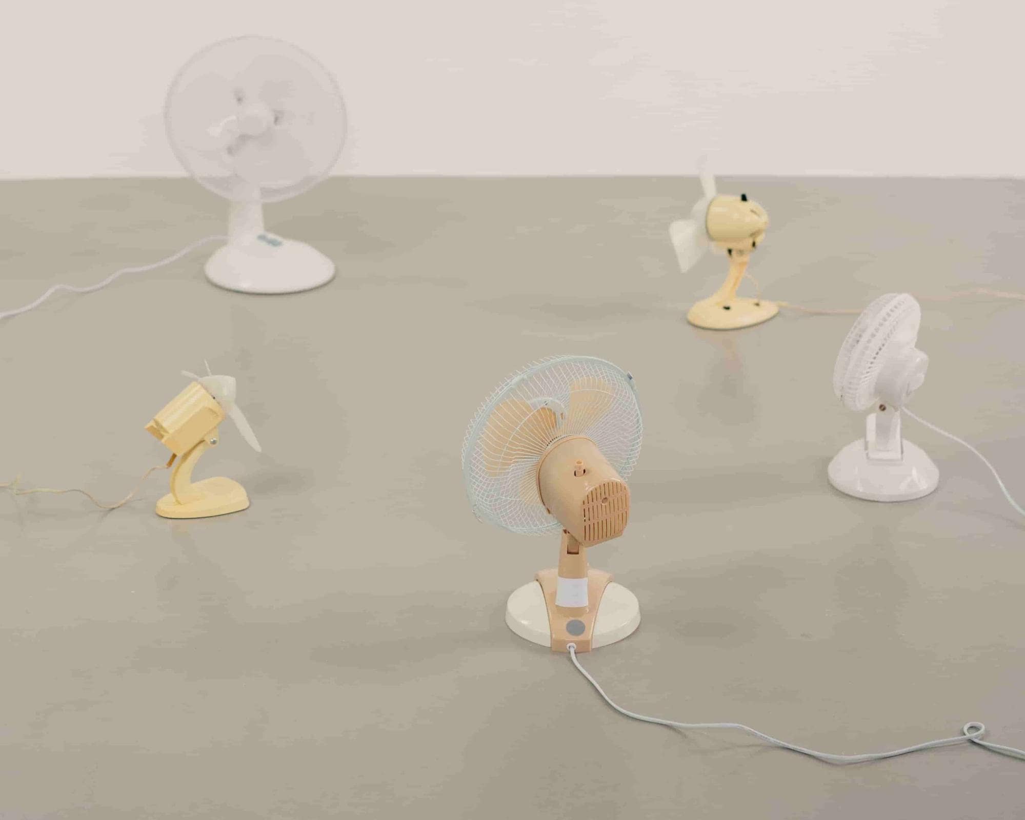 5 Best Portable Fans for Traveling [2024]: Stay cool on the road!