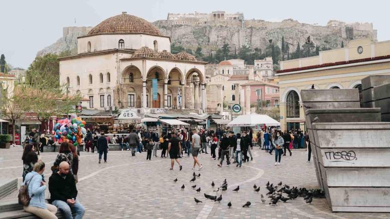 Is Athens Safe? Crucial tips for your visit in 2024!