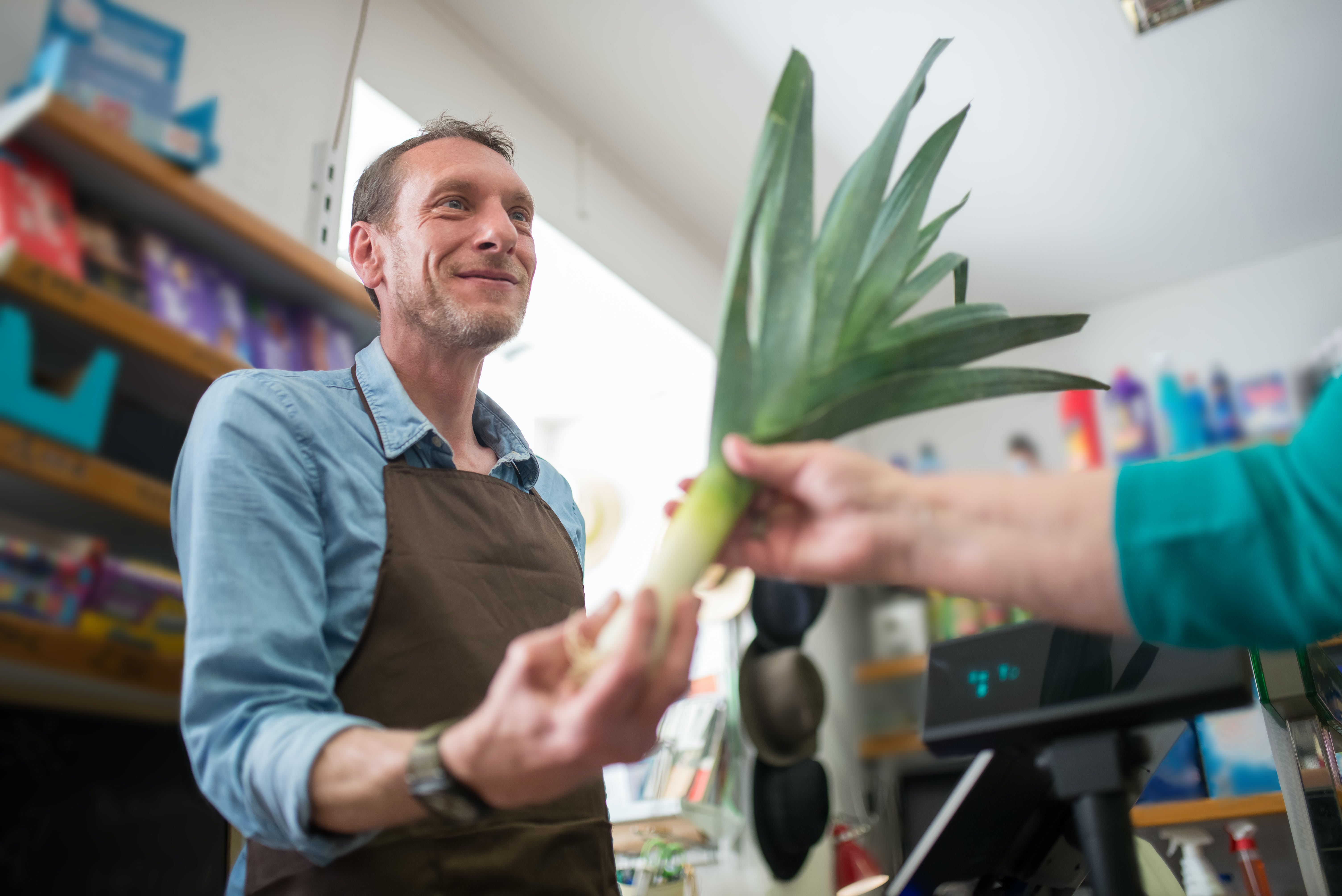 Understanding Merchant Services: A Comprehensive Guide | Nadapayments