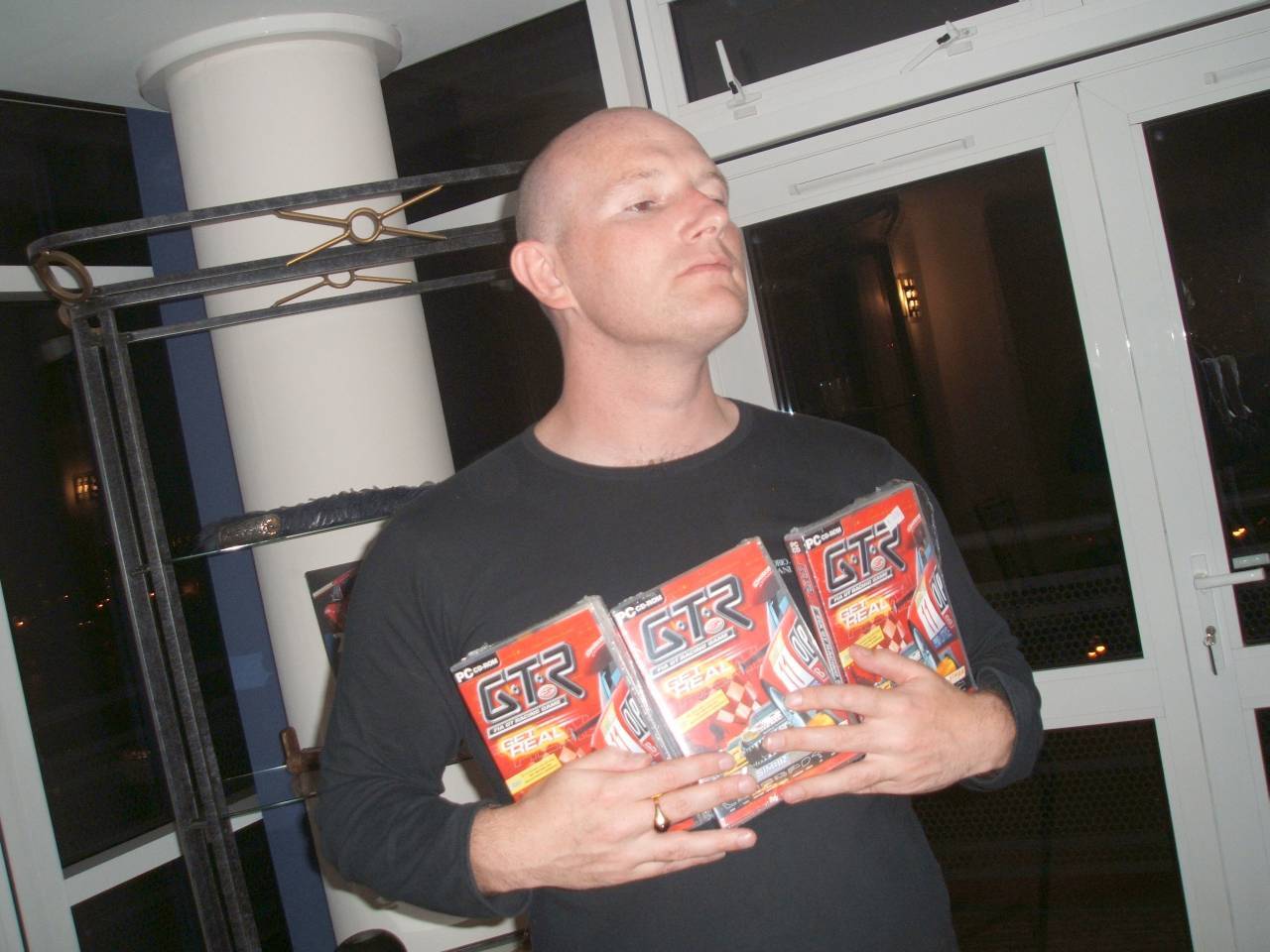 Straight4 Studios - Ian Bell, CEO