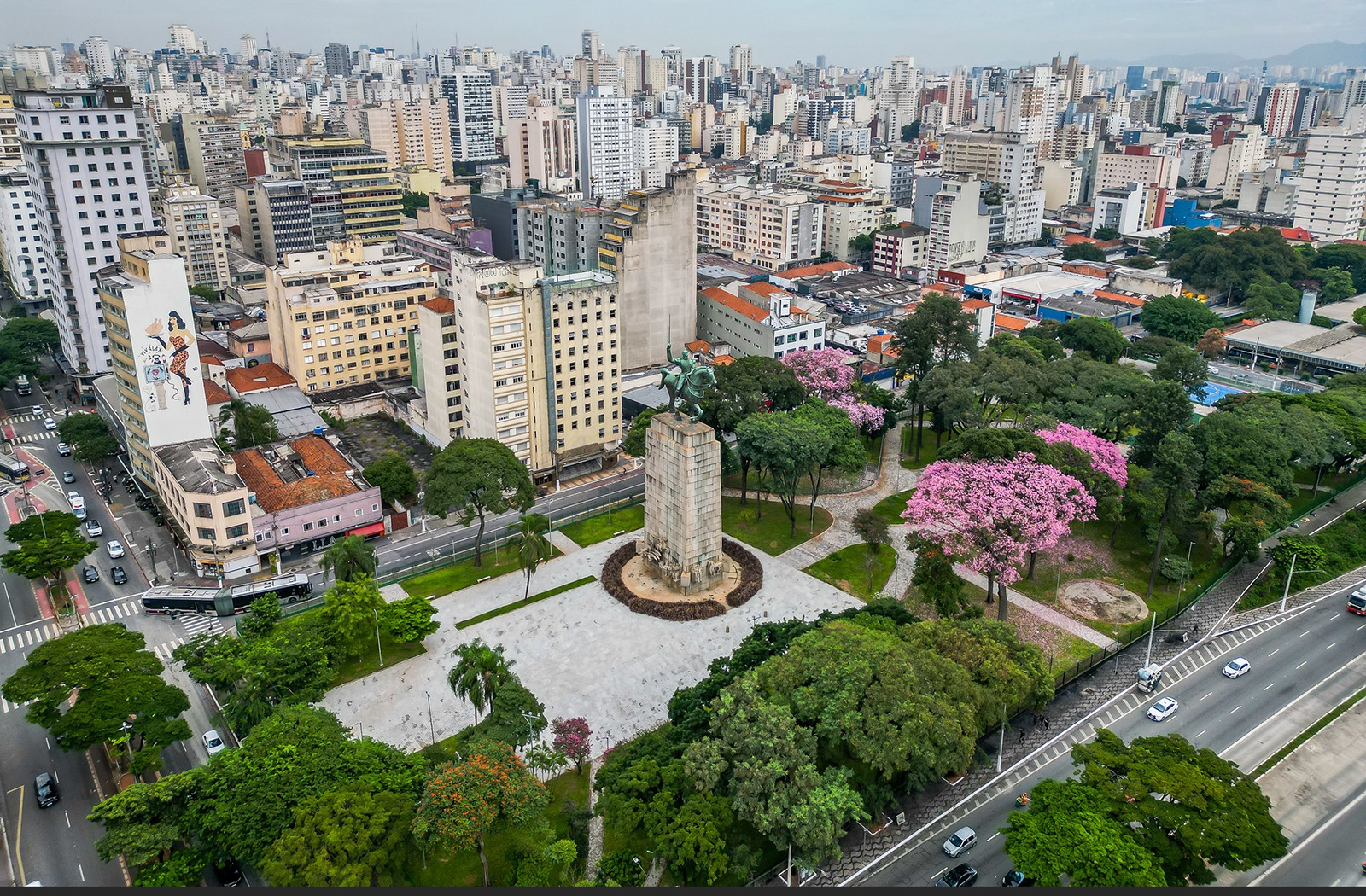 Prefeitura transforma Praça Princesa Isabel em parque e devolve à ...