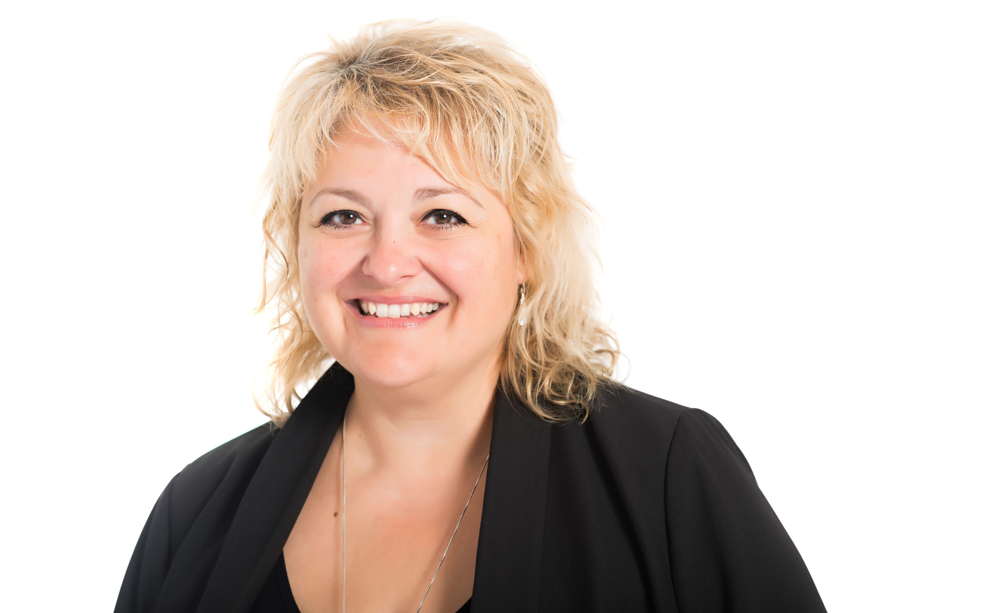 Créer rapidement des applications sans code - DAZZM