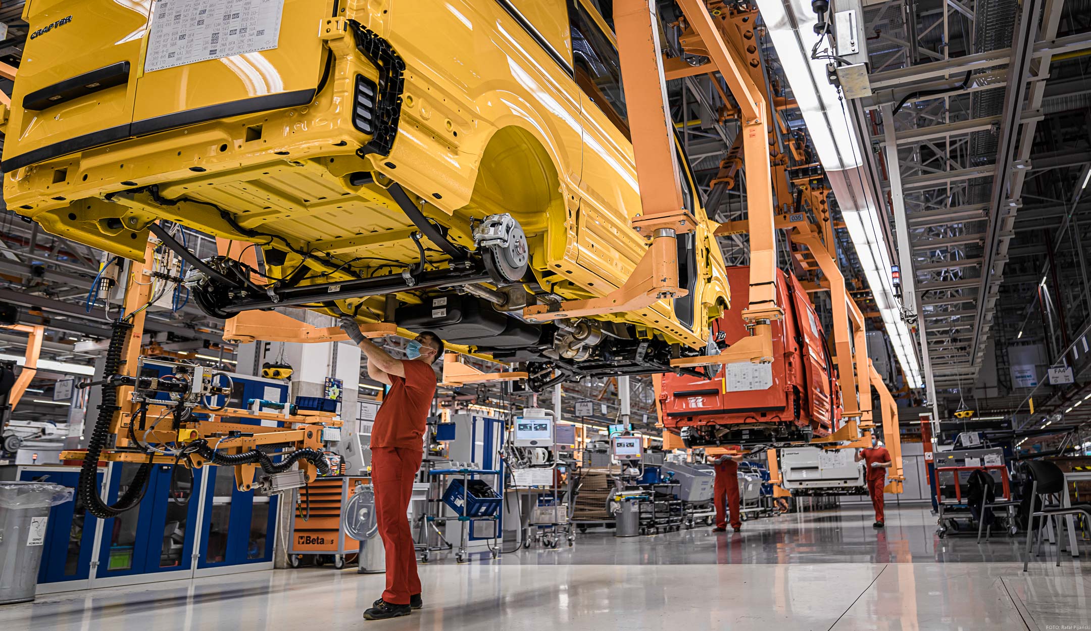 RFID.ZONE - How Volkswagen uses RFID technology in its operations