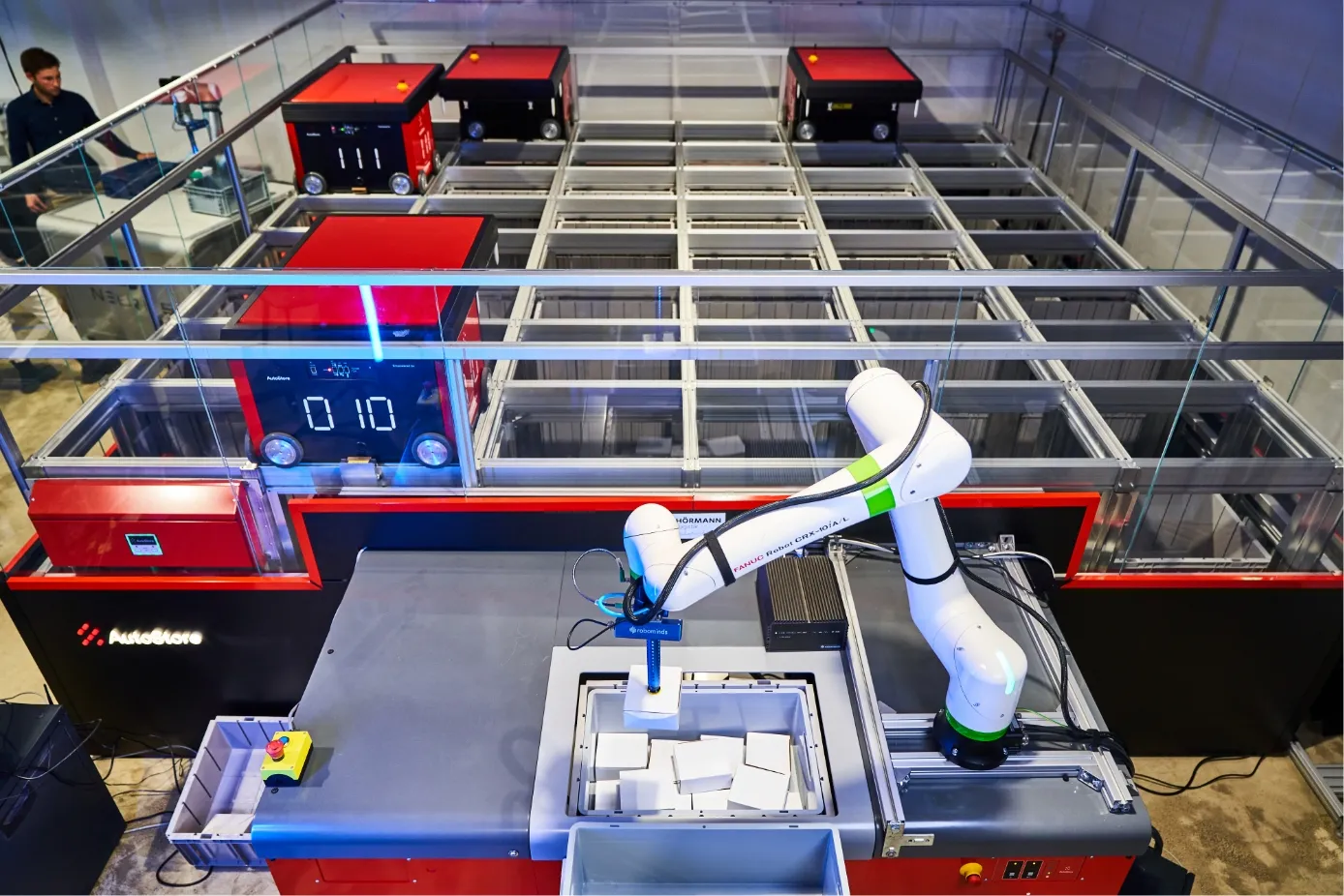 AI automates AutoStore® • Order picking in warehouses