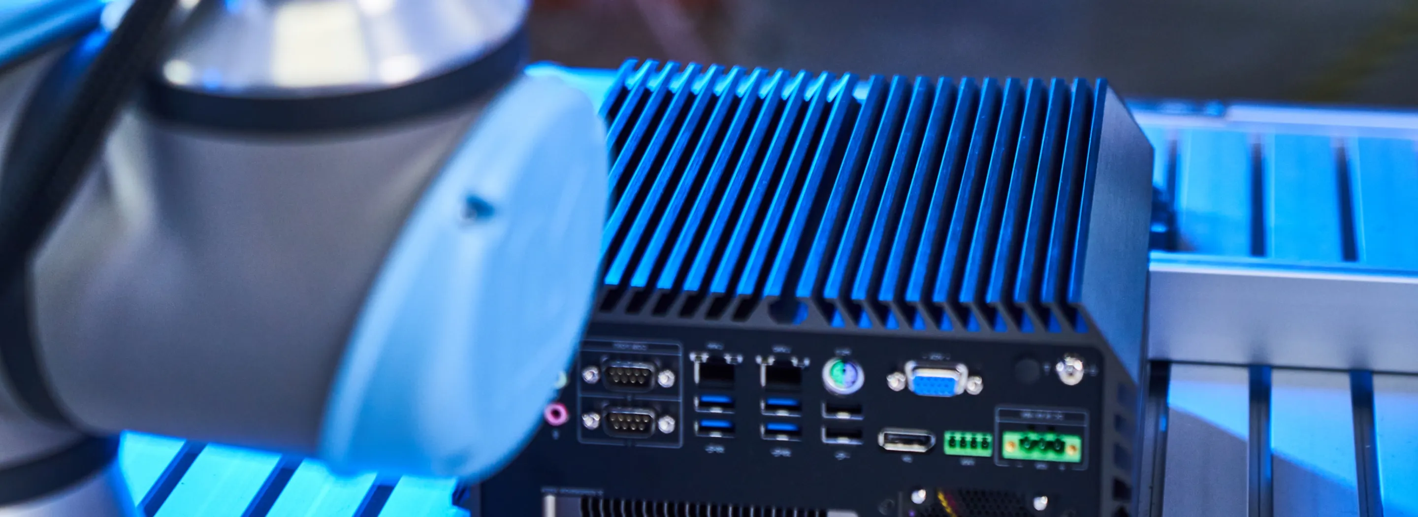 robobrain ® • Intelligent control platform for robots