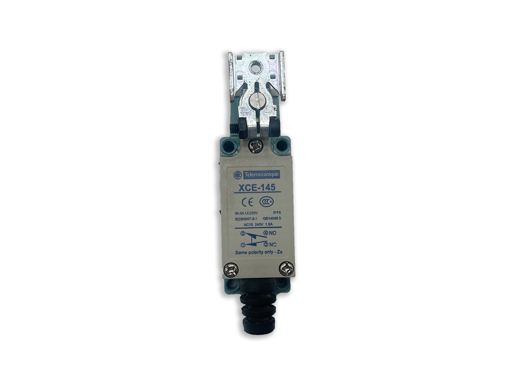buy Telemecanique limit switch XCE-145 online - Telemecanique and more ...