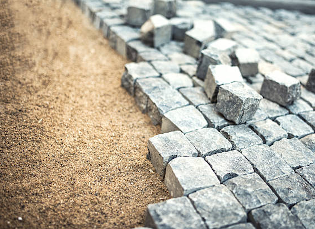 Comment faire un lit de pose ? - Koncrete