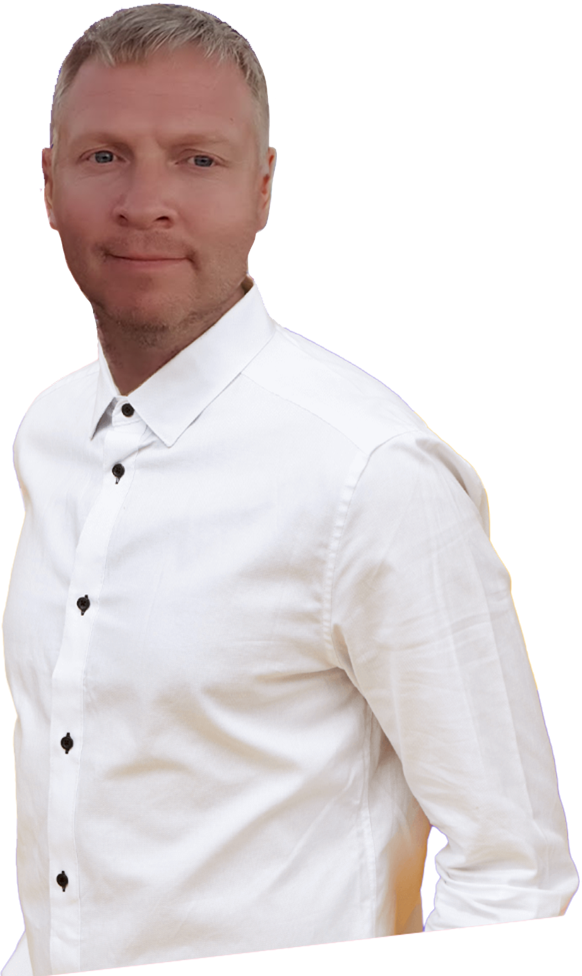 Max Ruso - Branding, Marketing, Product Design